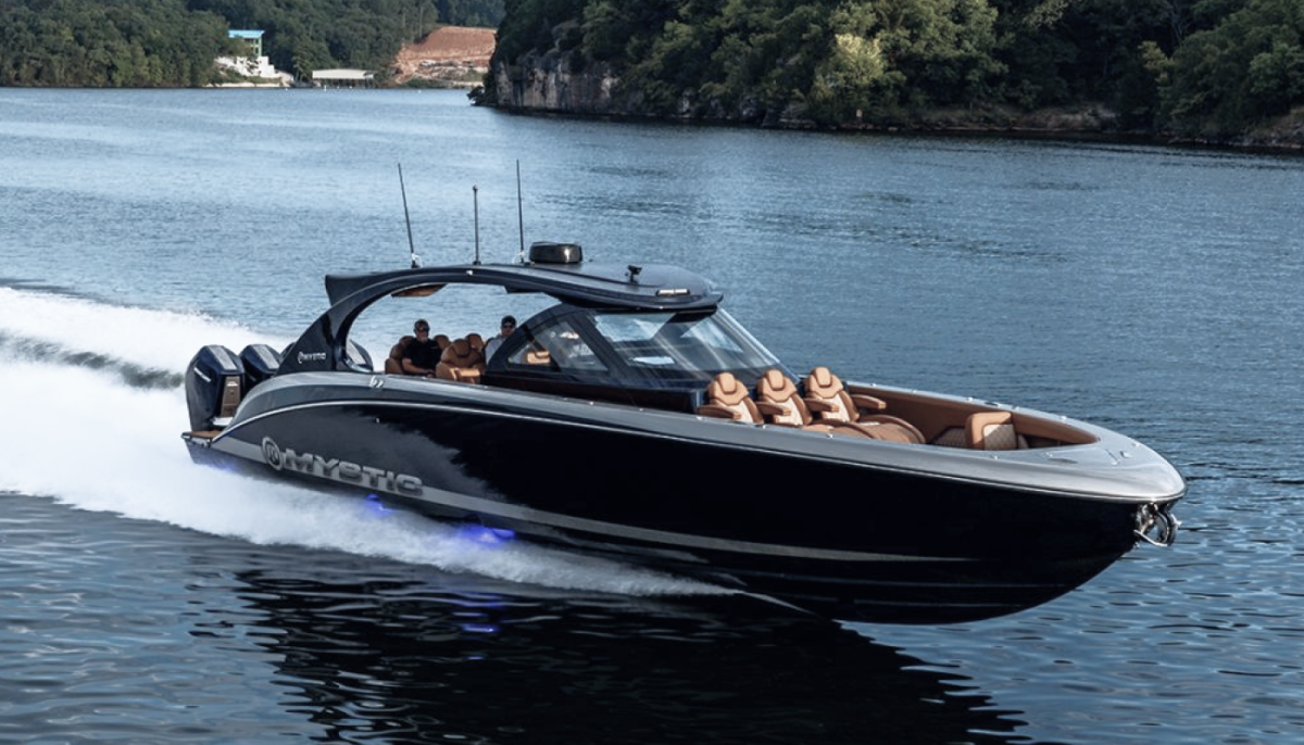 High Performance Boats and Yachts Page – Performance Marine